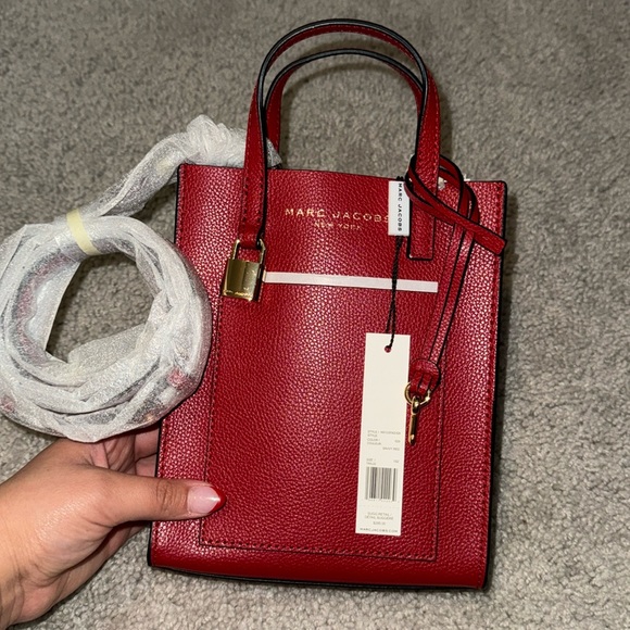 Marc Jacobs | Bags | Marc Jacobs Savvy Red Mini Tote Bag | Poshmark